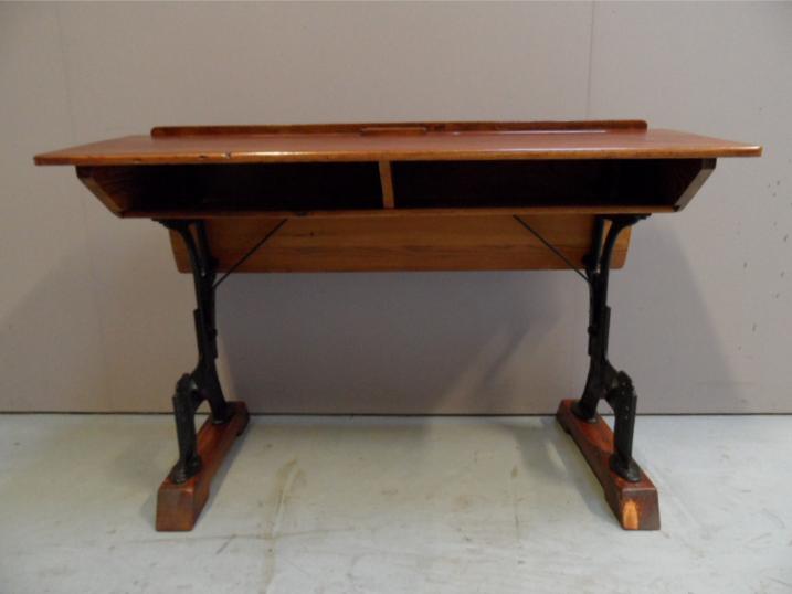 Overig: Vintage lessenaar